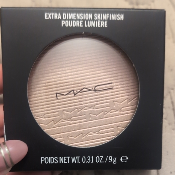 MAC Cosmetics | Makeup | Mac Cosmetics Extra Dimension Skinfinish ...